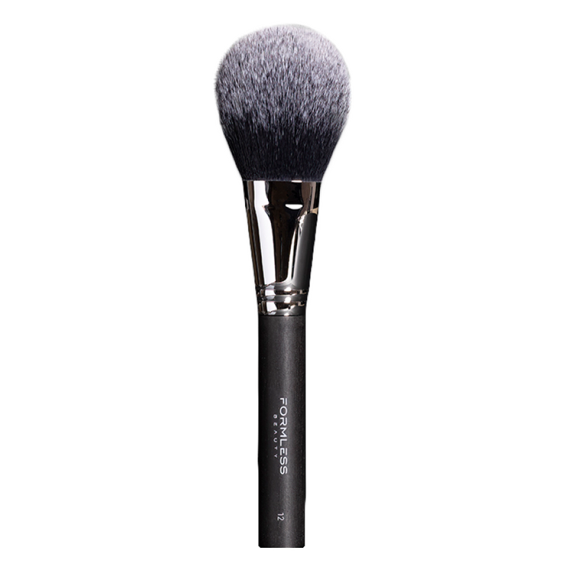 LARGE POWDER BRUSH (Brush #12) – Formless Beauty